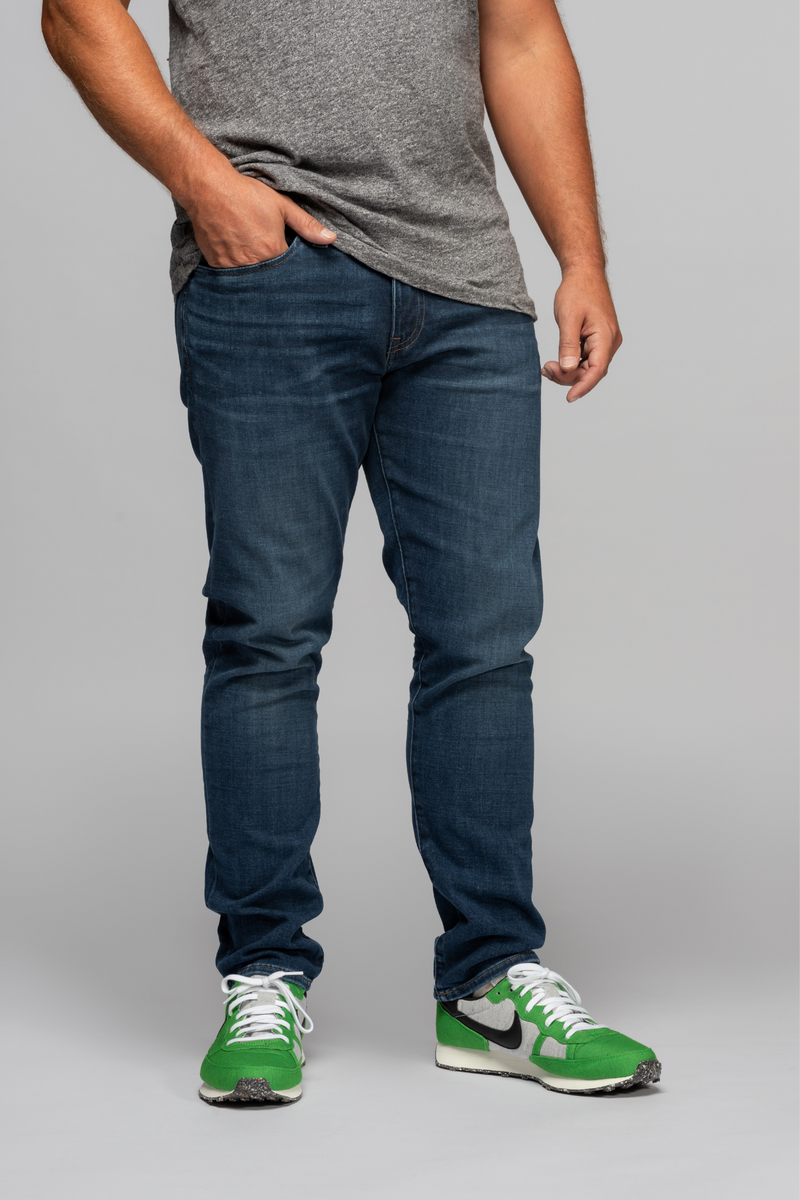 The Sharp Lightweight | Dark Medium Indigo – Revtown